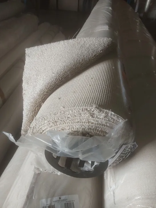 Lot 201: ROLL OF QUALITY EC FREEDOM XTRA ASTWOOD CARPET // SIZE: APPROX ...