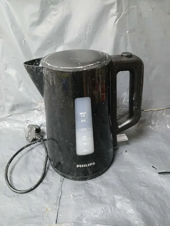 Lot 3037: BOXED PHILIPS DAILY COLLECTION KETTLE - 5083868 | Simon ...