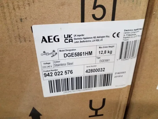 Lot 19: BOXED AEG COOKER HOOD STAINLESS STEEL MODEL DGE5861HM RRP £467 ...