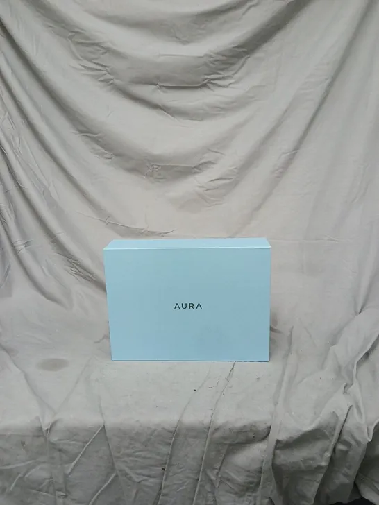 Lot 3403: AURA DIGITAL PHOTO FRAME – BOXED - 5445884 | Simon Charles ...