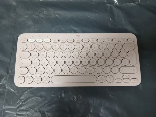 Lot 6045: BOXED LOGITECH MULTI-DEVICE K380 KEYBOARD IN PINK - 5297304 ...