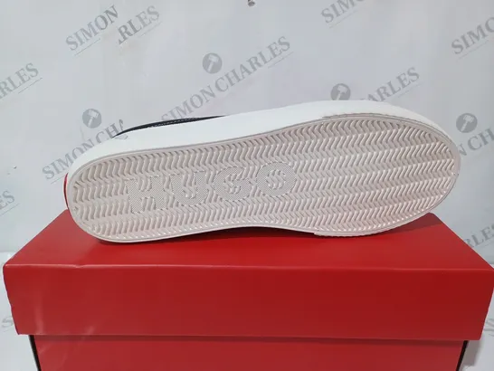 Lot 6244: HUGO BOSS DYER TENN THICK PLATFORM SHOE - UK 10 - 4541059 ...