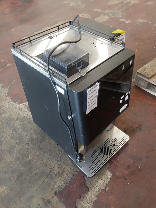 Lot 7: COFFETEK VITRO X3 ESP COMMERCIAL COFFEE MACHINE - 4743255 ...