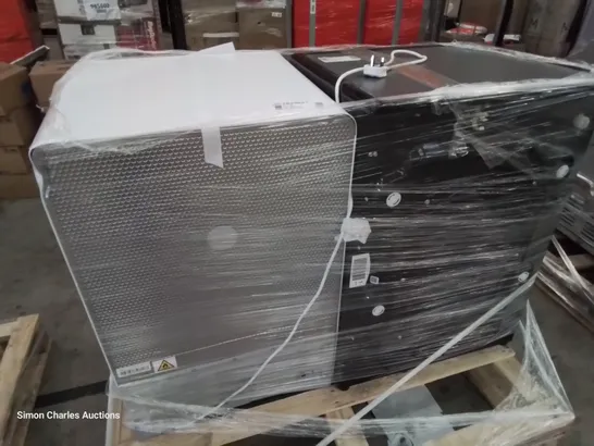 Lot 80: COMFEE 116L FRIDGE RCD113WH1RT(E) MINI FRIDGE AND CANDY ULTRA ...