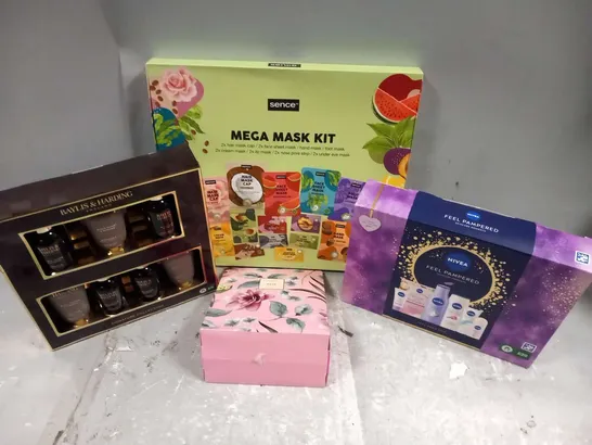 Lot 493: FOUR ASSORTED HEALTH AND BEAUTY GIFT SETS TO INCLUDE; NIVEA ...
