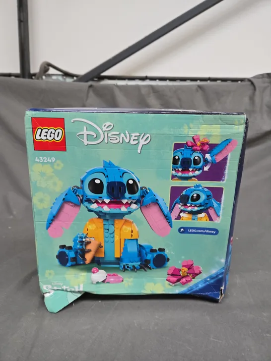 Lot 1193: BOXED LEGO DISNEY STITCH 43249 RRP £85 - 5025709 | Simon ...