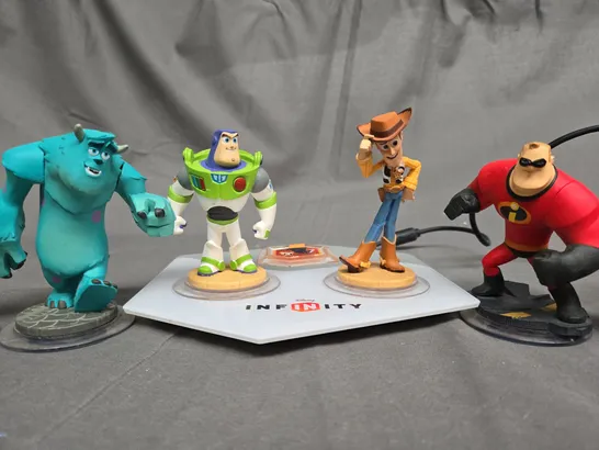 Lot 7294: DISNEY INFINITY STAND WITH FIGURES - 4959886 | Simon Charles ...