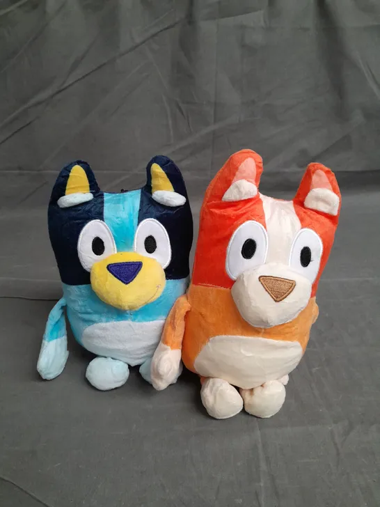 Lot 9094: BLUEY AND BINGO PLUSH TEDDIES - 4779618 | Simon Charles ...