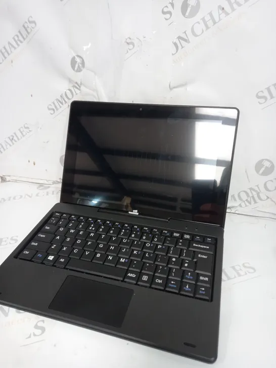 Lot 117: BOXED ENTITY TWIN TWO IN ONE TABLET - 4636469 | Simon Charles ...