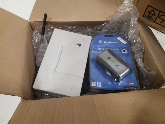 Lot 5129: PALLET CONTAINING ASSORTED TECH & NETWORKING PRODUCTS ...