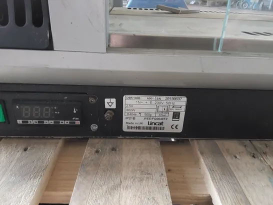 Lot 313: LINCAT TETLEY BRANDED D5R/100B REFRIGERATED MERCHANDISER ...