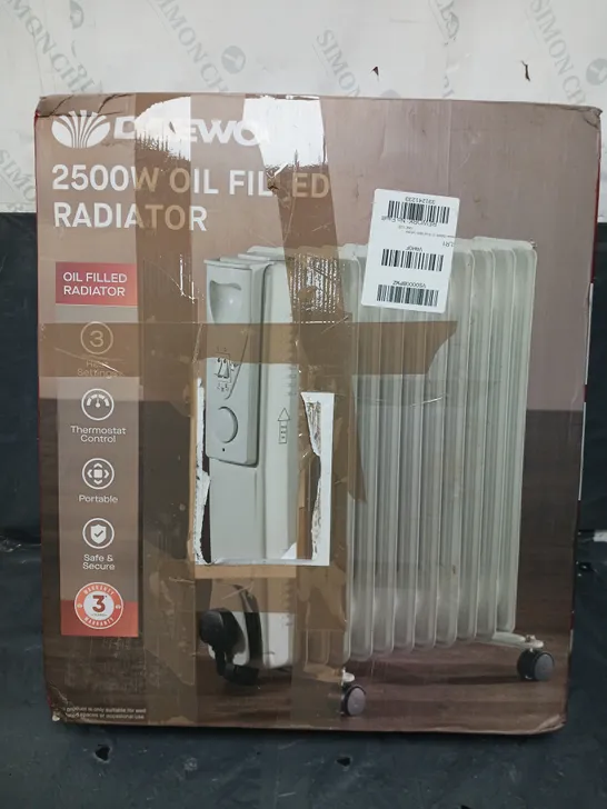 Lot 1292: BOXED DAEWOO 2500W 11-FIN OIL-FILLED RADIATOR RRP £44 ...