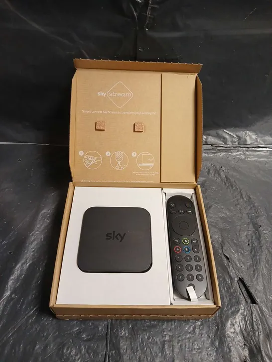 Lot 1281: SKY STREAM STREAMING DEVICE WITH REMOTE – BOXED - 5379012 ...