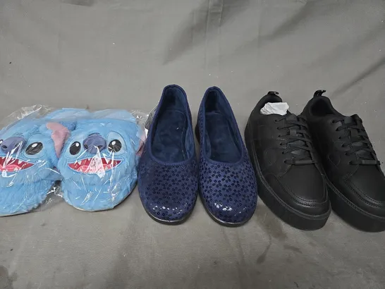 Lot 4054: BOX OF APPROXIMATELY 15 ASSORTED PAIRS OF SHOES AND FOOTWEAR ...