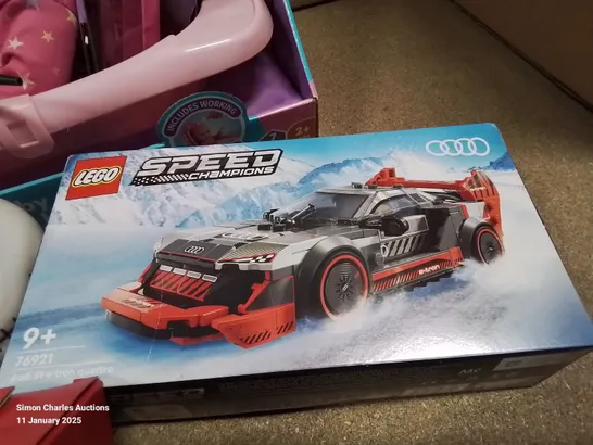 Lot 207: BOX CONTAINING VARIOUS TOYS GAMES TO INCLUD3, LOGO GAME, LOGO CREATOR SETS, MARBLE RUSH ...