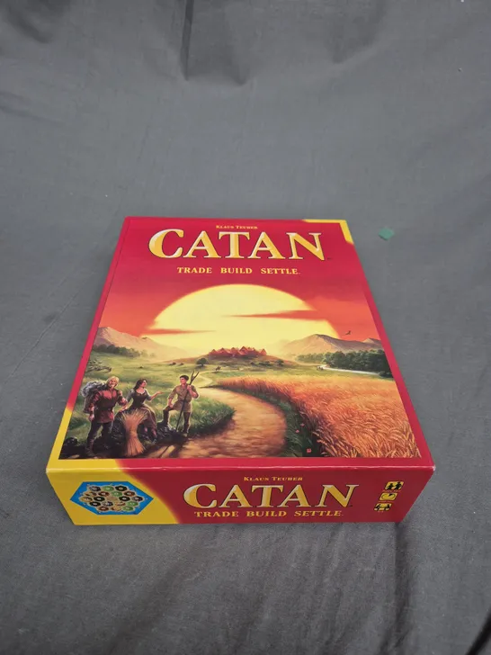 Lot 7239: CATAN TRADE BUILD SETTLE GAME - 4983879 | Simon Charles ...