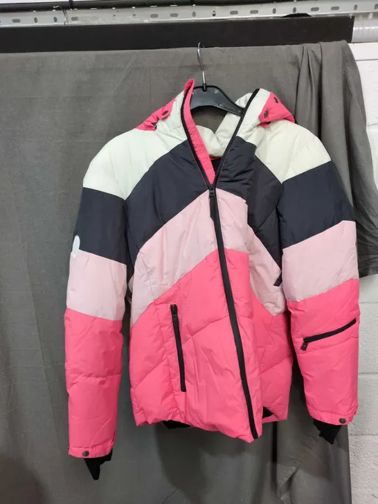 Lot 47: BOX OF APPROXIMATELY 20 ASSORTED CLOTHING ITEMS TO INCLUDE ...