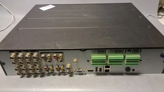 Lot 7242: UNBOXED CONCEPT PRO DVR - VXHAHD-16 - 4936780 | Simon Charles ...