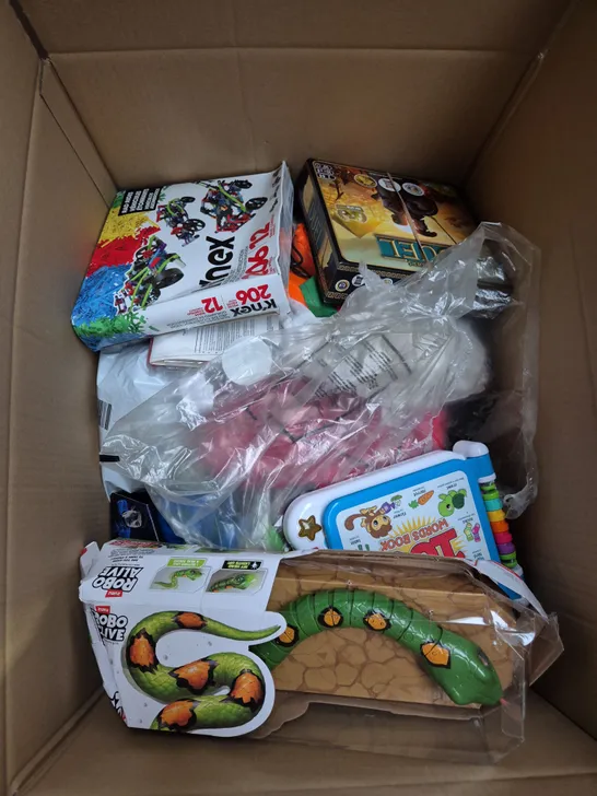 Lot 7285: LARGE BOX OF ASSORTED TOYS AND GAMES - 4984435 | Simon ...