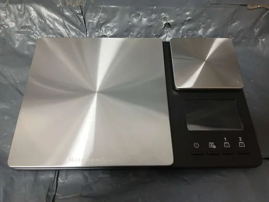 Lot 1012: BOXED KITCHENAID DUAL PLATFORM DIGITAL KITCHEN SCALE ...
