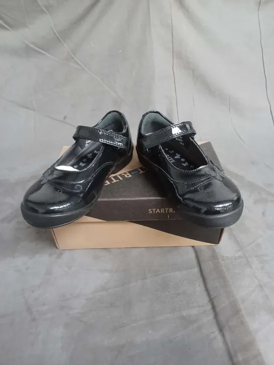 Lot 8543: BOXED PAIR OF START RITE KIDS PUMPS IN BLACK PATENT SIZE UK ...
