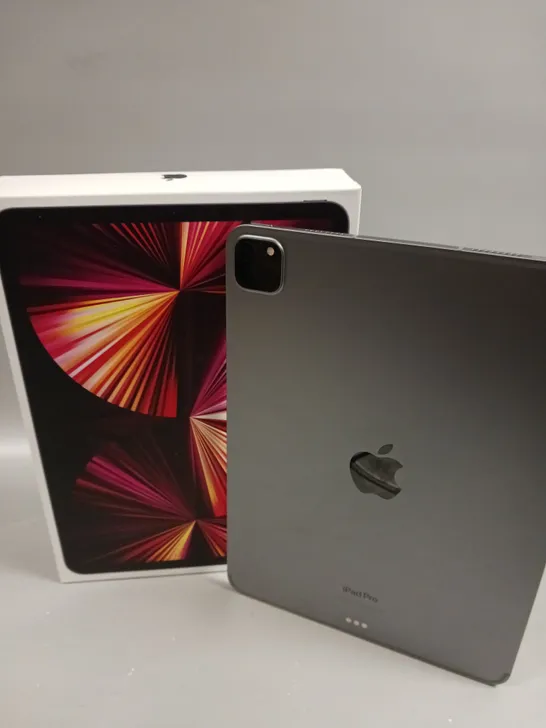 Lot 8720: BOXED APPLE IPAD PRO 11" 4TH GEN TABLET - 4680135 | Simon ...