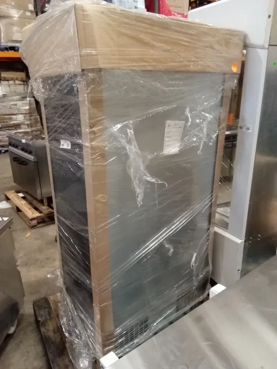 Lot 2031: BRAND NEW WRAPPED GAMKO MAXIGLASS MG3/500G 468 LTR UPRIGHT ...