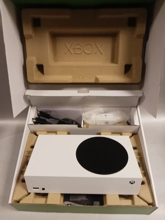Lot 4369: BOXED XBOX SERIES S CONSOLE - 4700370 | Simon Charles Auctioneers