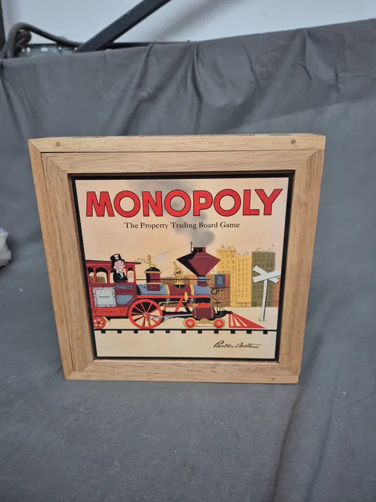 Lot 1072: MONOPOLY PROPERTY TRADING BOARD GAME - PARKER BROTHERS ...