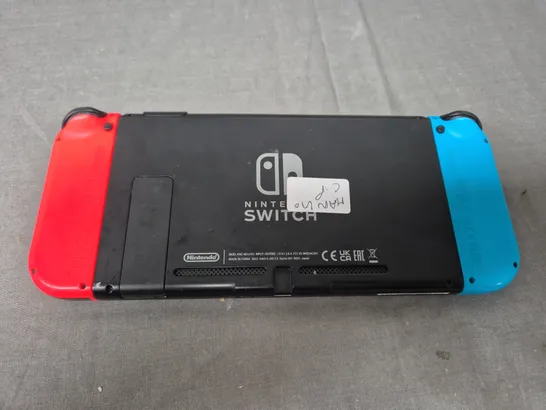 Lot 1197: NINTENDO SWITCH HAND HELD CONSOLE - 5087094 | Simon Charles ...