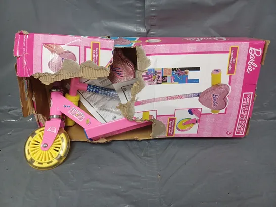 Lot 4210: BARBIE SQUISHY WHEELS SCOOTER - 5164221 | Simon Charles ...
