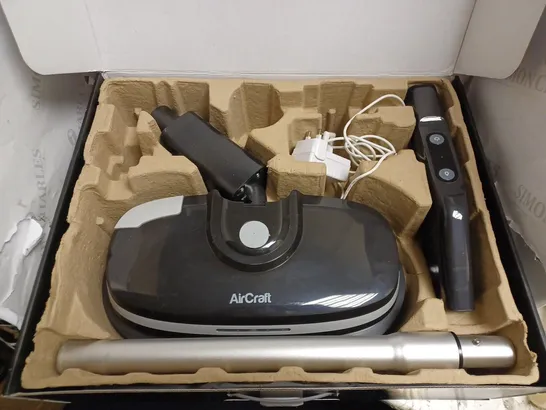 Lot 9009: BOXED AIRCRAFT POWER GLIDE CORDLESS HARD FLOOR CLEANER ...