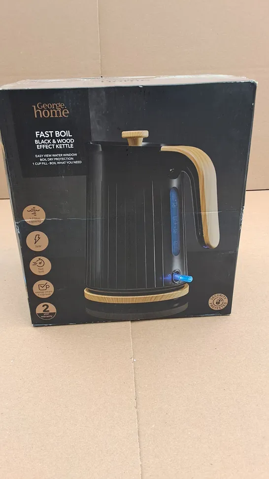 Lot 691: BOXED FAST BOIL BLACK AND WOOD EFFECT KETTLE - 4989095 | Simon ...
