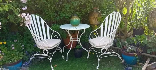 Lot 8821: INNOVATORS SUNBURST ROCKER BISTRO SET CREAM - 5179731 | Simon ...