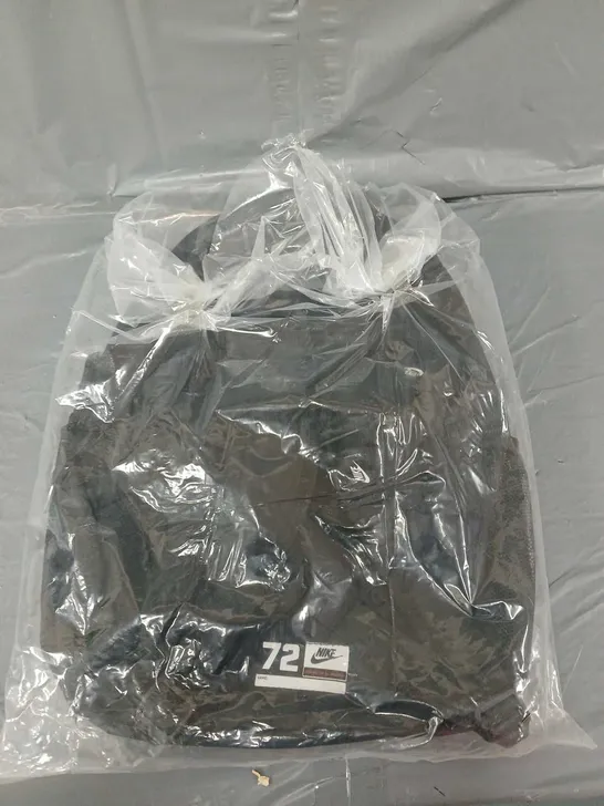 Lot 1595: BAGGED NIKE AIR BLACK BACKPACK - 5160523 | Simon Charles ...