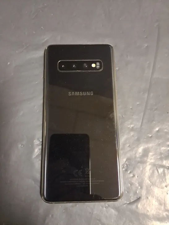 Lot 7619: UNBOXED SAMSUNG GALAXY S10 - SM-G973/DS - 5083752 | Simon ...
