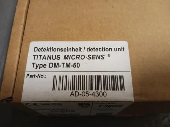 Lot 4149: WAGNER FIRE ALARM AD-05-4300 TITANUS MICROSENS DETECTION UNIT ...