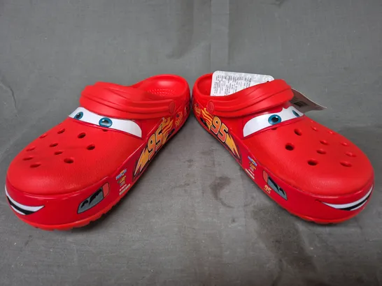 Lot 3113: PAIR OF CROCS DISNEY PIXAR CARS LIGHTNING MCQUEEN CLOGS UK ...