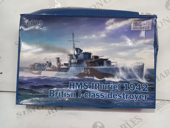 Lot 1051: IBG MODELS 1:700 SCALE HMS ITHURIEL 1942 BRITISH I-CLASS ...