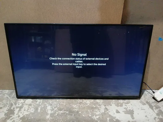 Lot 4018: LG 49" TV - 49SM5KD - 4982684 | Simon Charles Auctioneers