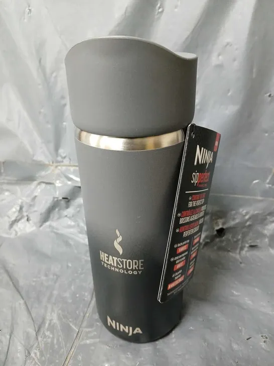 Lot 4600: NINJA SIPPERFECT CONTROL THE HEAT BOTTLE IN BLACK (400ml ...