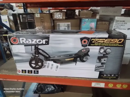 Lot 425: BOXED RAZOR POWERCORE E90 ELECTRIC SCOOTER IN BLACK ...