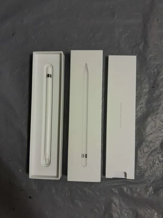 Lot 248: BOXED APPLE 1ST GENERATION APPLE PENCIL IN WHITE MODEL A1603 ...