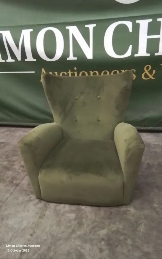 Lot 757: GREEN CRUSHED VELVET HIGH BACK SIDE CHAIR [MISSING LEGS ...
