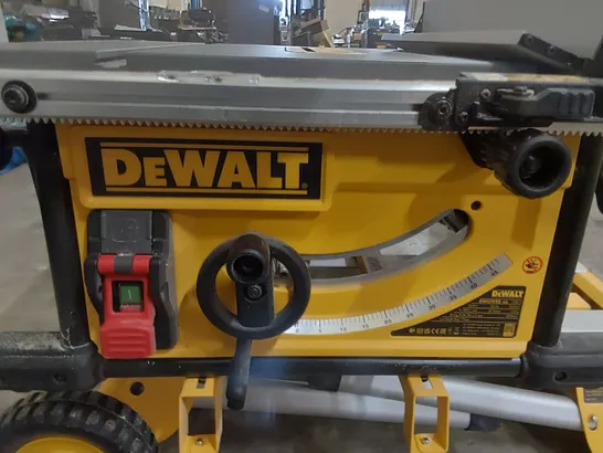 Lot 3: DEWALT DWE7492 250MM PORTABLE TABLE SAW 2000W 240V WITH DEWALT ...