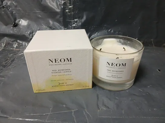 Lot 875: BOXED NEOM FEEL REFRESHED SCENTED CANDLE (SICILIAN LEMON ...