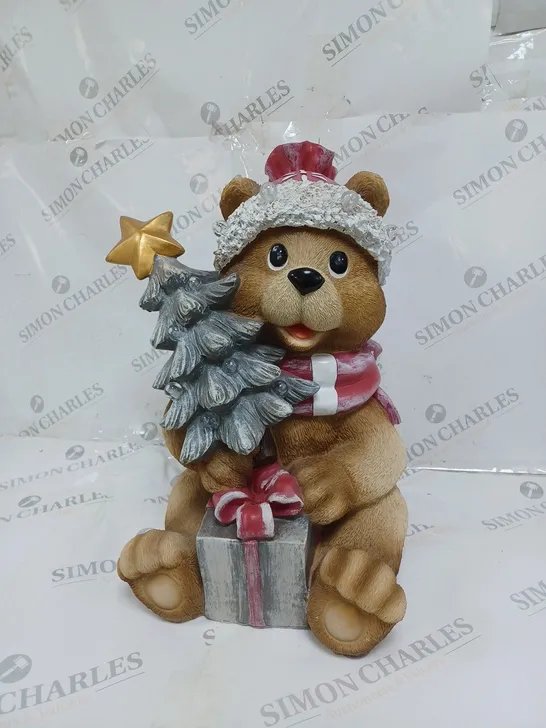 Lot 9373: BOXED SANTA EXPRESS PRE-LIT INDOOR /OUTDOOR CHRISTMAS BEAR ...