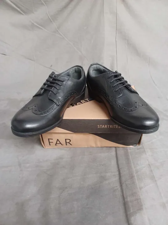 Lot 8542: BOXED PAIR OF START RITE KIDS BROGUE SHOES IN BLACK LEATHER ...
