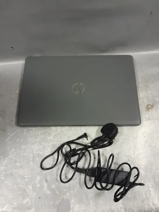 Lot 6882: HP GREY LAPTOP - MODEL RTL8723BE - WITH CHARGER - 5127270 ...