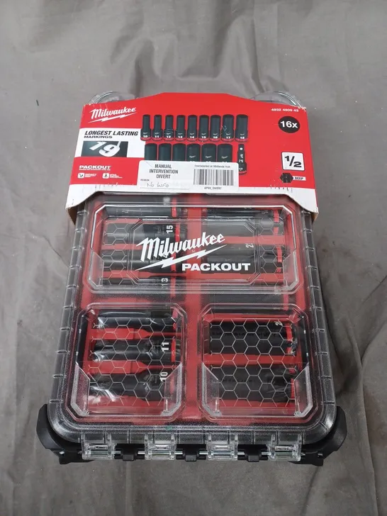 Lot 1018: MILWAUKEE PACKOUT SOCKET SET - 5134768 | Simon Charles ...